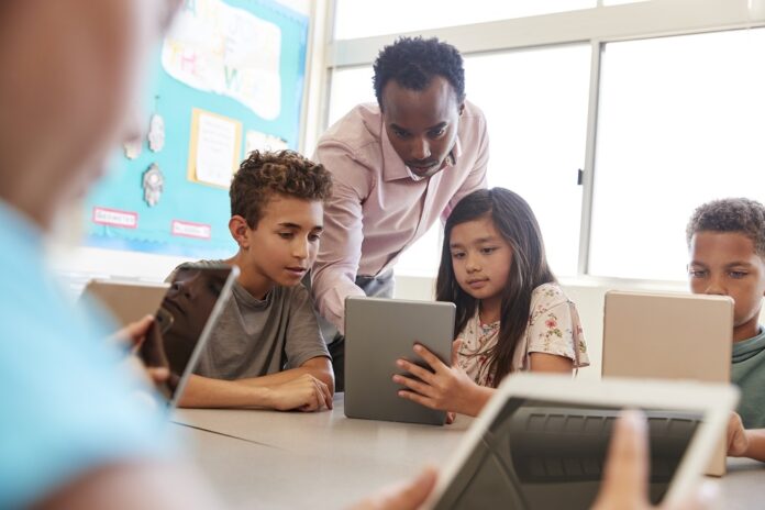 Tech-Enabled Learning: Harnessing the Power of Technology to Maximize ...