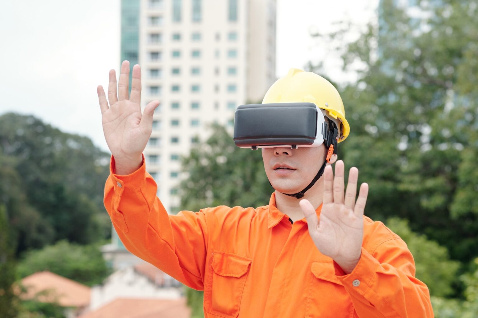 Virtual Reality Training for Construction Workers: Enhancing Safety and ...